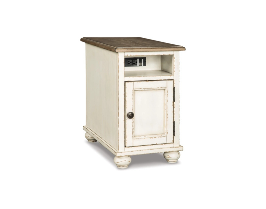 Realyn End Table - Ashley Homestore Armenia